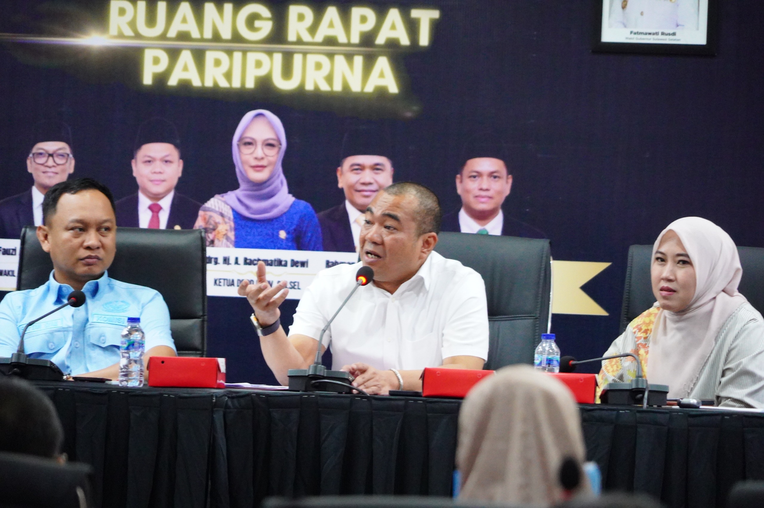 Mengabdi 16 Tahun, Tenaga Honorer Dipecat: Komisi E DPRD Sulsel Kritik ...